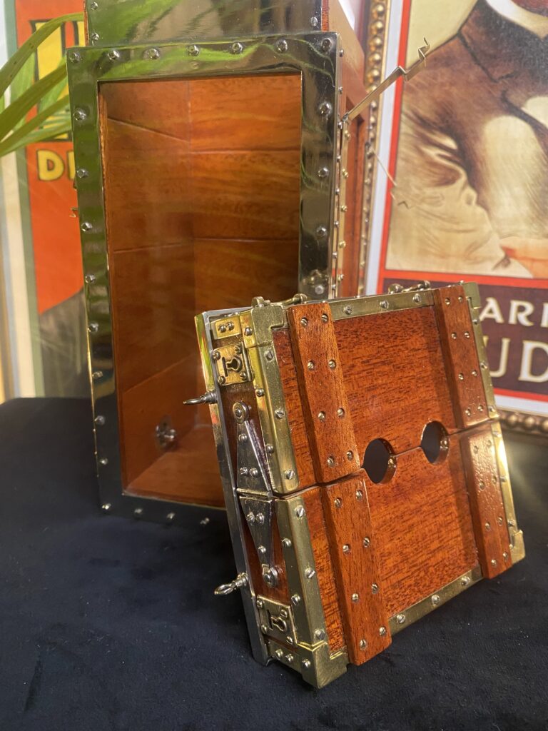 Miniature Houdini Water Torture Cell (1/6 Scale) - Powell Magic