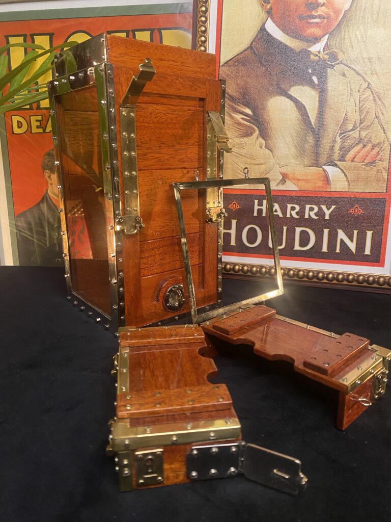 Miniature Houdini Water Torture Cell (1/6 Scale) - Powell Magic